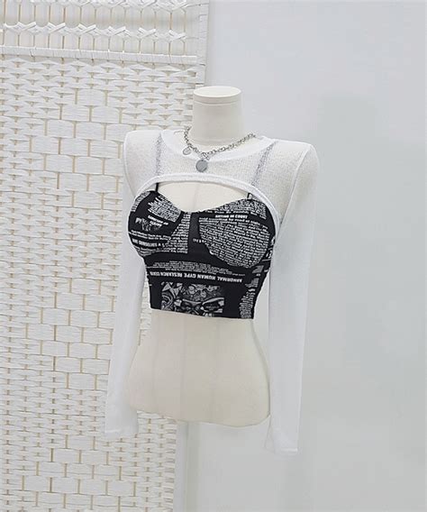 11할인유니크힙섹시레이어드룩커버업 네이셔 슬림핏 시스루 니트 볼레로 크롭 긴팔티 에이블리