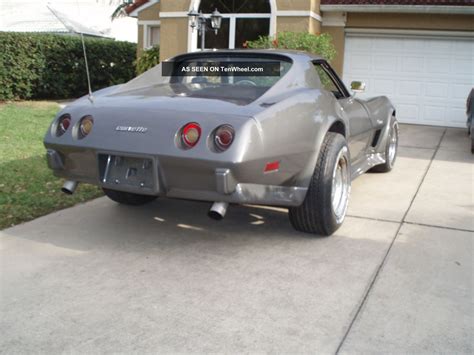1976 Chevrolet Corvette Stingray Coupe 68 69 70 71 71 72 73 74