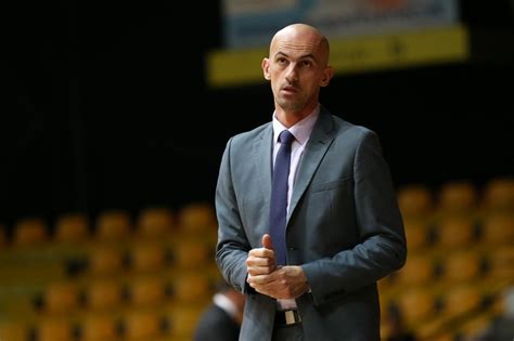 Do Prievidze Sa Vracia Krunoslav Krajnovič Basketsk