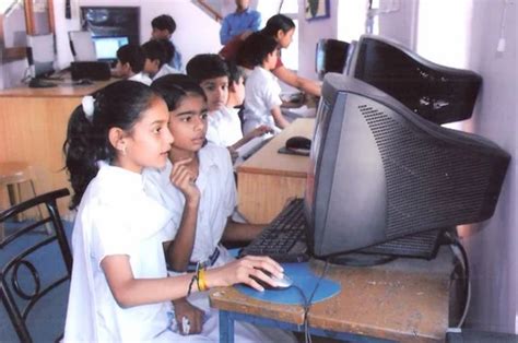 Computer Education Computer Training Institutes In Gwalior कंप्यूटर एजुकेशन ग्वालियर