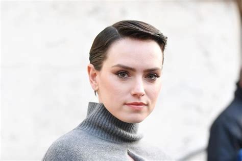 Daisy Ridley Hot And Sexy Bikini Pictures Woophy