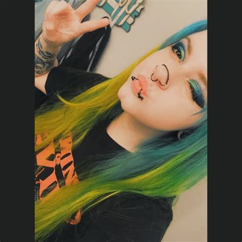 Garden Nymph Salem Synister On Threads