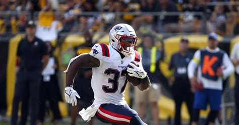 Patriots Damien Harris Out Vs Lions With Injury Rhamondre Stevenson