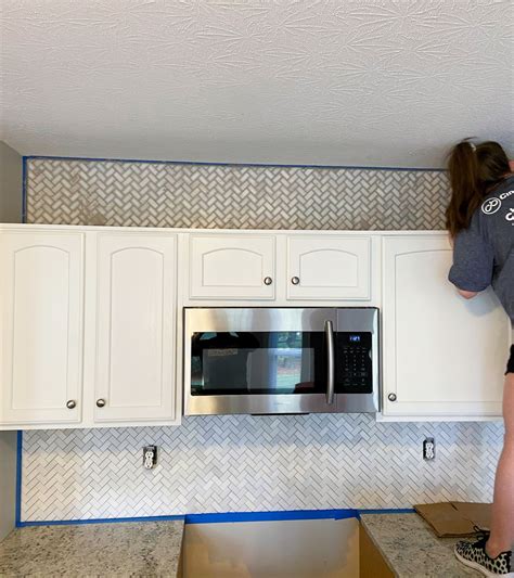 Backsplash For Beginners How To Install Tile Backsplash Easily Home