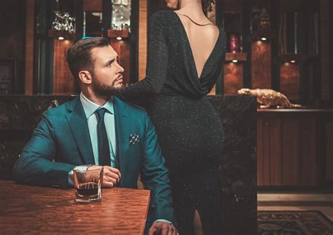 女子からセックスに誘う場合、好感度の高いテクニックや上手に誘うコツを教えて♡ ファッションメディア Andgirl アンドガール