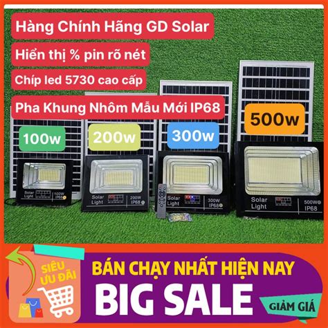 Đèn Pha Năng Lượng Mặt Trời 500w 300w 200w 100w Pha Nhôm Chính Hãng Tys