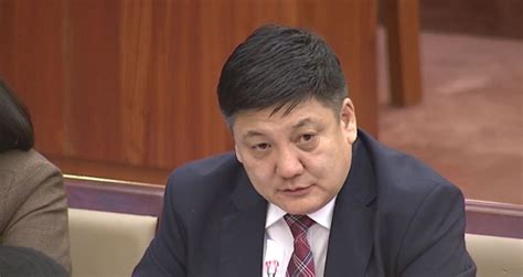 М Чинбат Нүүрсний 17 хэрэгт 87 хүнд эрүүгийн хэрэг үүсгэж яллагдагчаар татсан