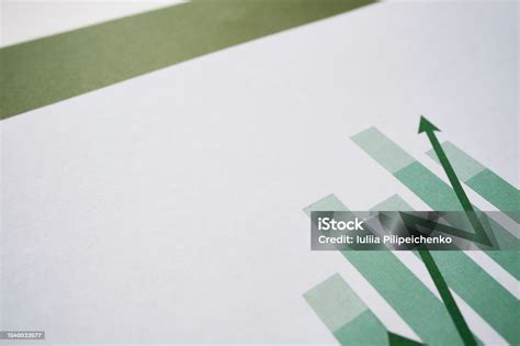 재무 그래프 통계 다이어그램 및 데이터 연례 프레젠테이션 인포그래픽 경제 보고서 회계 성장 분석 비즈니스 성공 분석 및 관리 투자 및 기술 0명에 대한 스톡 사진 및 기타