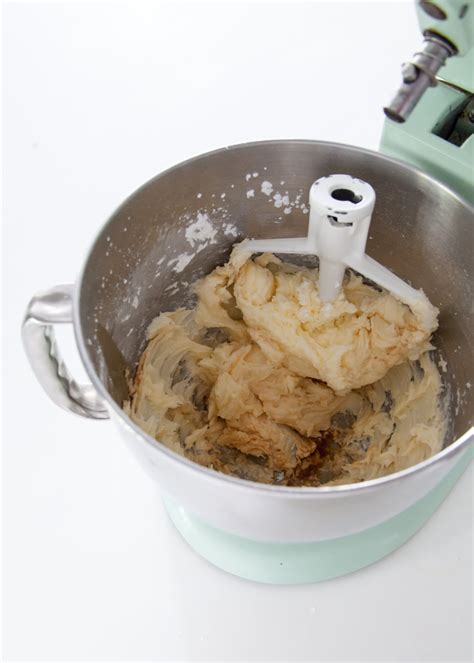 How To Make Buttercream Frosting The Easiest Method Kitchn