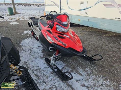 2005 Polaris Rmk 900 Snowmobile Michener Allen Auctioneering Ltd