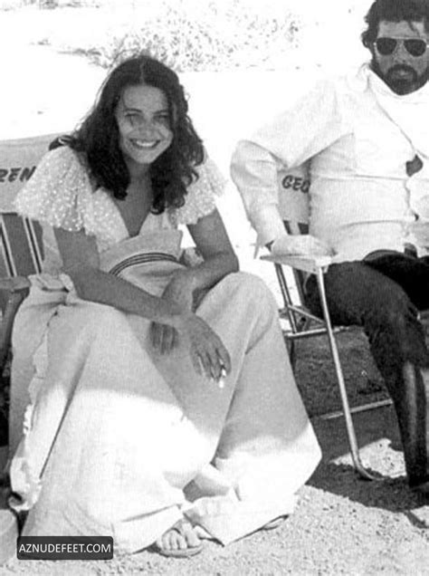 Karen Allen Feet Aznudefeet
