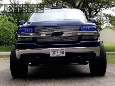 2002 Chevrolet Silverado 2500 Hd With 22x12 40 American Force Shield