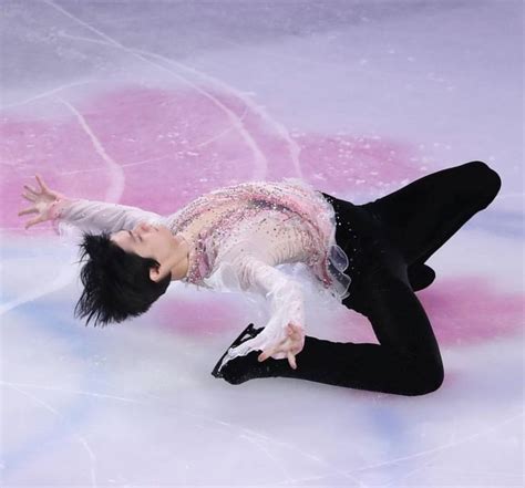 Ice Skating Yuzuru Hanyu Figure Skating Figure Skater Ice Skate