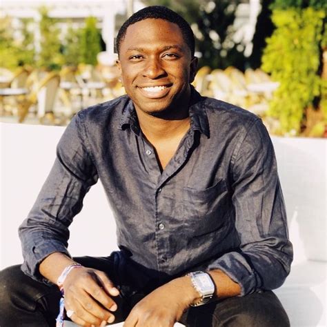 Tade Tadeoyerinde • Threads Say More