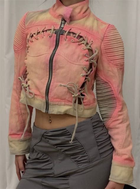 Yinglin Spray Painted Pink And Gray Cropped Denim Jacket Apoc Store
