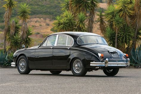 Jaguar Mark Ii The Original Gentlemans Getaway Car