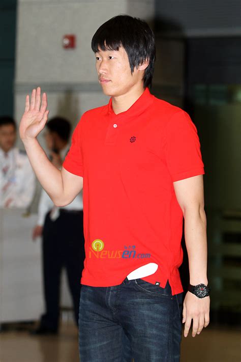 포토엔 박지성 ‘우승은 못했지만 시즌 4호골 기록하며 마무리 했어요 네이트 스포츠