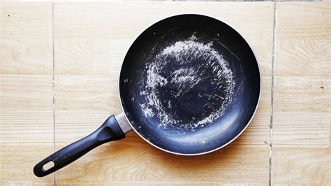 Are Scratched Nonstick Pans Safe To Use