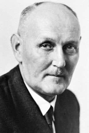 Gerhard Domagk Nobel Prize Sulfa Drugs And Bacteriology Britannica
