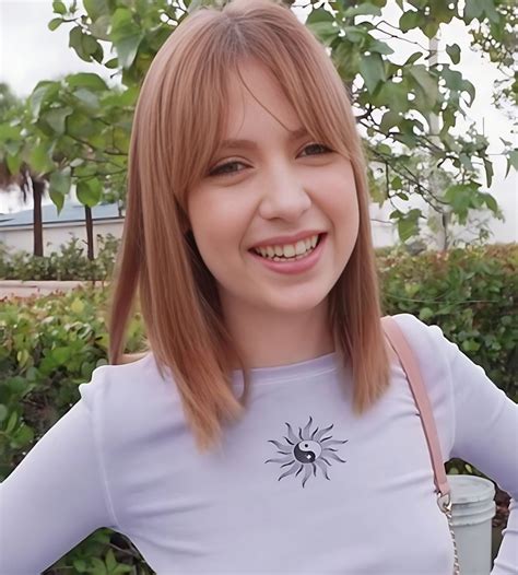 Daisy Bean Actress Wiki Age Family Boyfriend Ethnicity Career Photos Videos And More