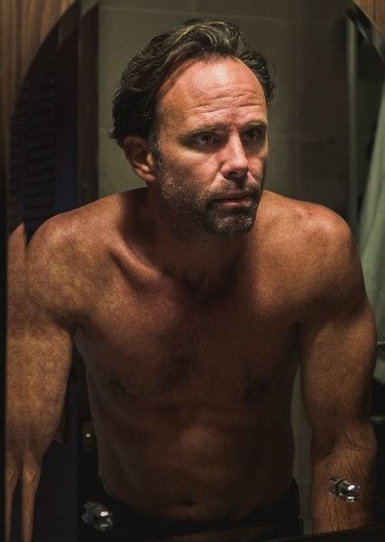 Walton Goggins The Shield And So It Begins In Character Walton
