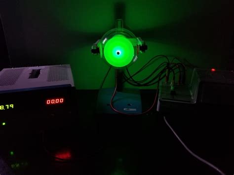 Electron Diffraction Apparatus Ucsc Physics Demonstration Room