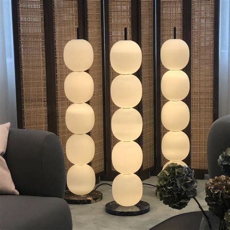Candied Haws Floor Lamp Vakkerlight