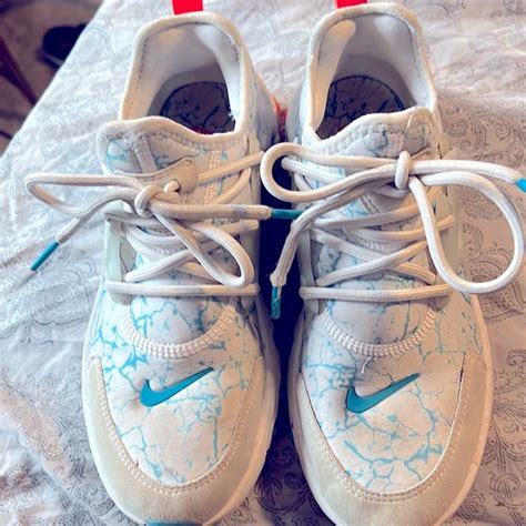 Nike Shoes Girls White Nikes With Blue Markings Size 4y Poshmark