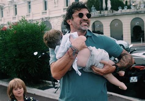 კახა კალაძე უმცროს შვილთან გადაღებულ ახალ ფოტოს აქვეყნებს და ნახეთ რა