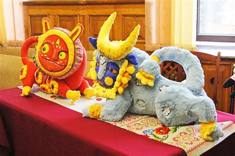 Казкові звірі Марії Примаченко стали експонатами виставки у Хмельницькому ФОТО Поділля News