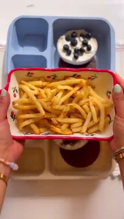 عملت لانش بكس لمنى وسالي 😍 Lunchbox Lunchboxideas Youtube