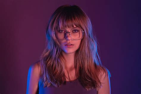 How To Wear The Long Wolf Cut With Confidence