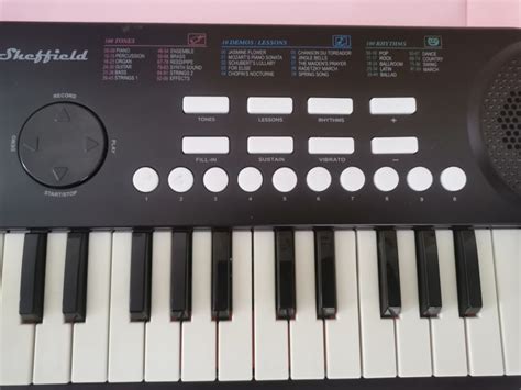 OtroŠki Klavir Sintesajzer