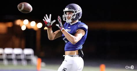 Duce Robinson May Sign In February Why Uscs A Strong Option