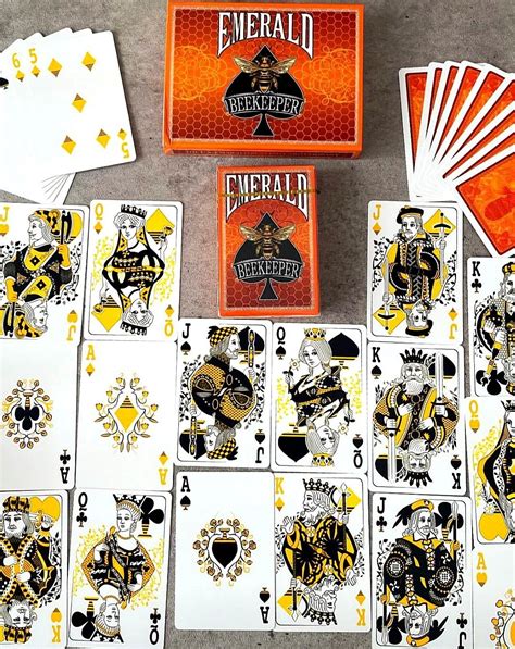 امرالد بی‌کیپر و پاسور امپریال مجدد آوردیمورق حکم در مشهد