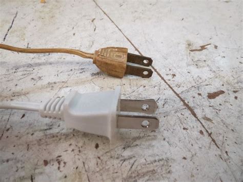 Lamp Parts And Repair Lamp Doctor How To Replace A Lamp Cord Lamp Cord Lamp Socket Lamp