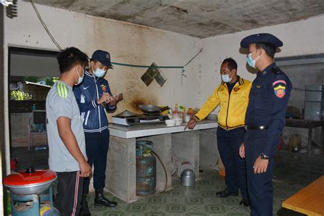 မိုးမိတ်မြို့၌ စက်ရုံ၊ အလုပ်ရုံများ၊ စားသောက်ကုန်အရောင်းဆိုင်များနှင့် ဆီဆိုင်များအား