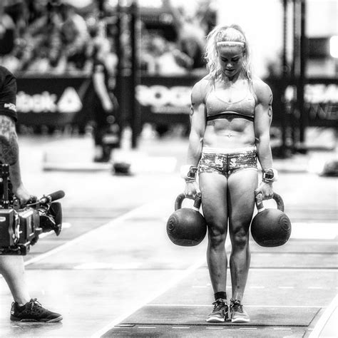 Crossfit Girl 71 Photo