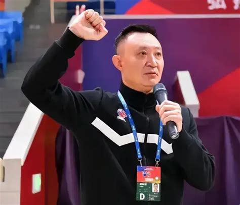 广东高层出面！cba再惹争议，沃特谈话约束性格，不要受外界影响