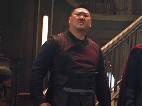 New Avengers Endgame Poster Teases Return Of Doctor Strange S Benedict Wong Business Insider