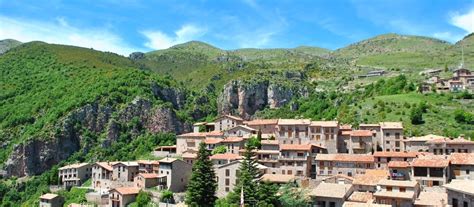 Castellar De Nhug Cómo Llegar Y Qué Hacer En Este Pueblo