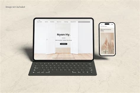 전면 보기 태블릿 및 스마트폰 모형 프리미엄 Psd 파일