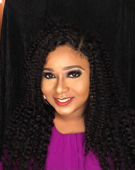 Shock As Ghanaian Actress Removes Her Panties On Live Tv Photos