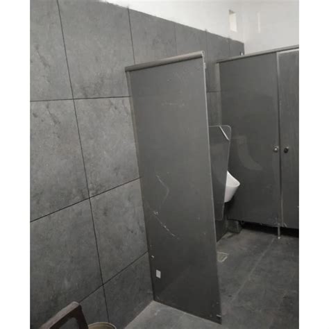 Steel Colour Ss 304 Urinal Bracket Set For Partitions Size 3535 At