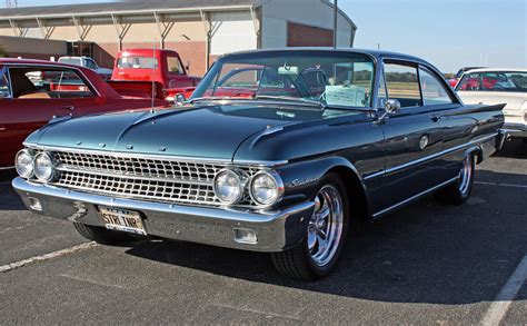 1961 Ford Starliner