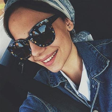 ბაჰარ შაჰინი ვინ არის ახალგაზრდა თურქი მსახიობი სერიალიდან მოპარული ცხოვრება ფოტოები