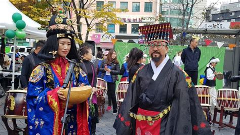 태조 이성계와 신덕왕후의 아름다운 러브스토리 ‘버들잎축제 성북구사회적경제센터