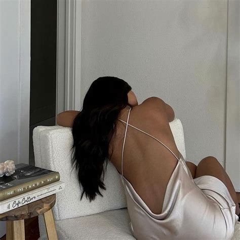 Pin By Lea On Aesthetic Book Aesthetic Night Aesthetic Girl