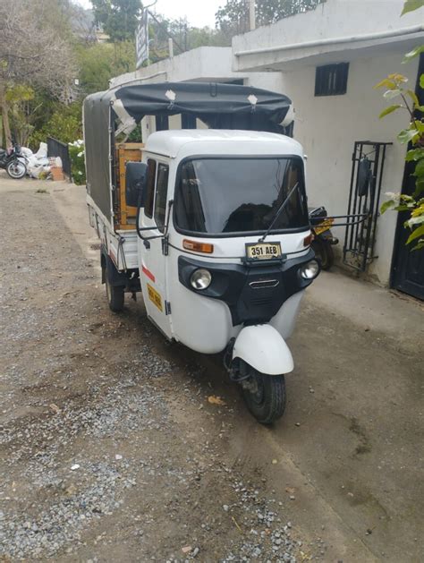 Bajaj Maxima Transporty