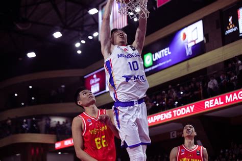 Сагсан бөмбөгийн шигшээ баг маргаашаас бэлтгэлдээ гарна